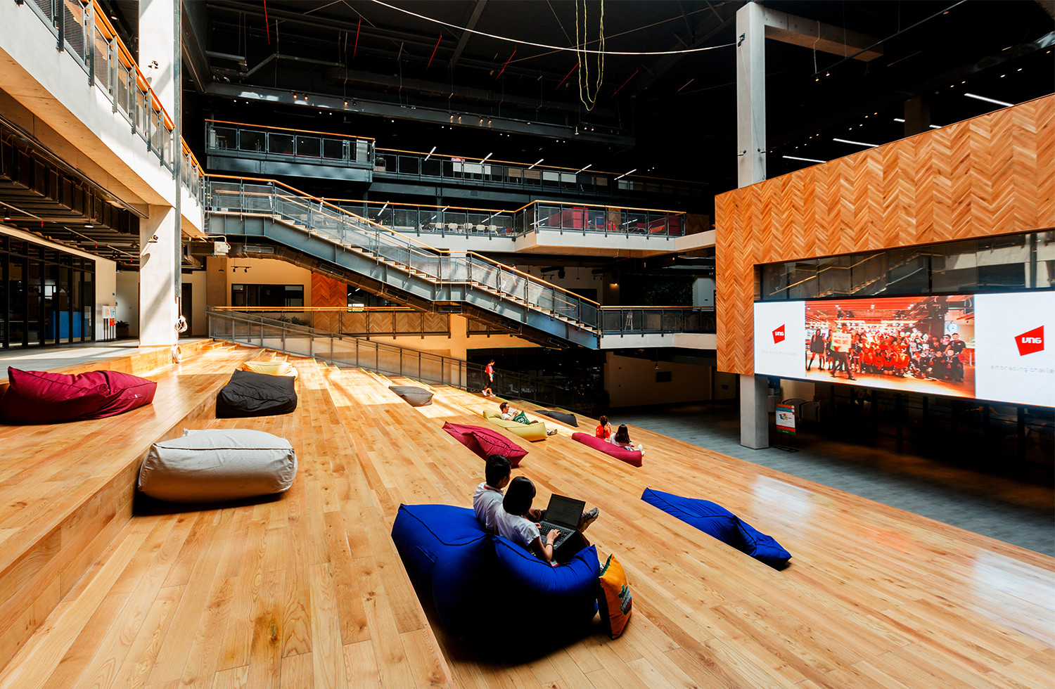 VNG lọt Top 35 nơi làm việc tốt nhất Việt Nam 2025